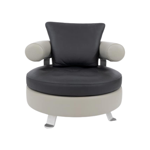 Bekijk Twee Formenti Fauteuils Plus Poef Door Mario Spinnelli op Reliving