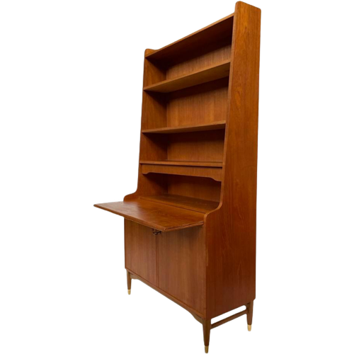 Bekijk Vintage Wandkast Zweeds Design Jaren 60 op Reliving