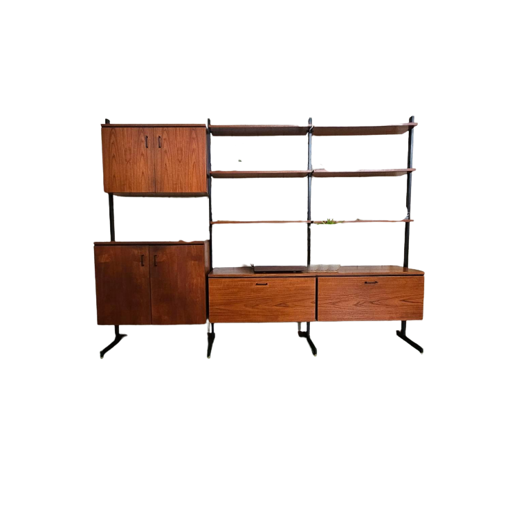 Bekijk Prachtig Wandmeubel Wandkast Wandsysteem Van Combiform op Reliving