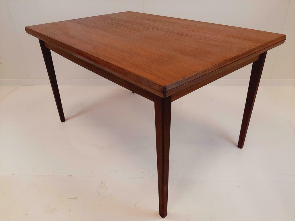 Bekijk Vintage Teak Houten Eettafel. Deens Design Uitschuifbaar 60S op ...