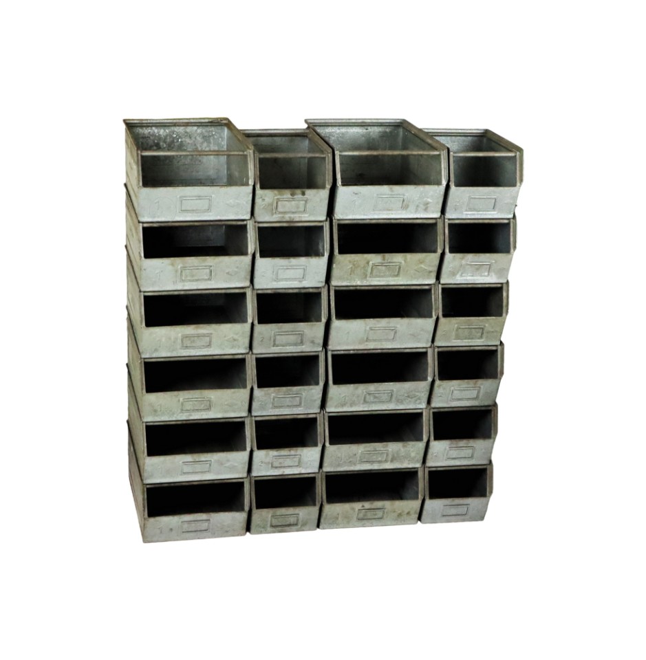 Bekijk Modulair Meubel Industrieel Vakjes Kast Metaal Tmt Bakken 120Cm ...