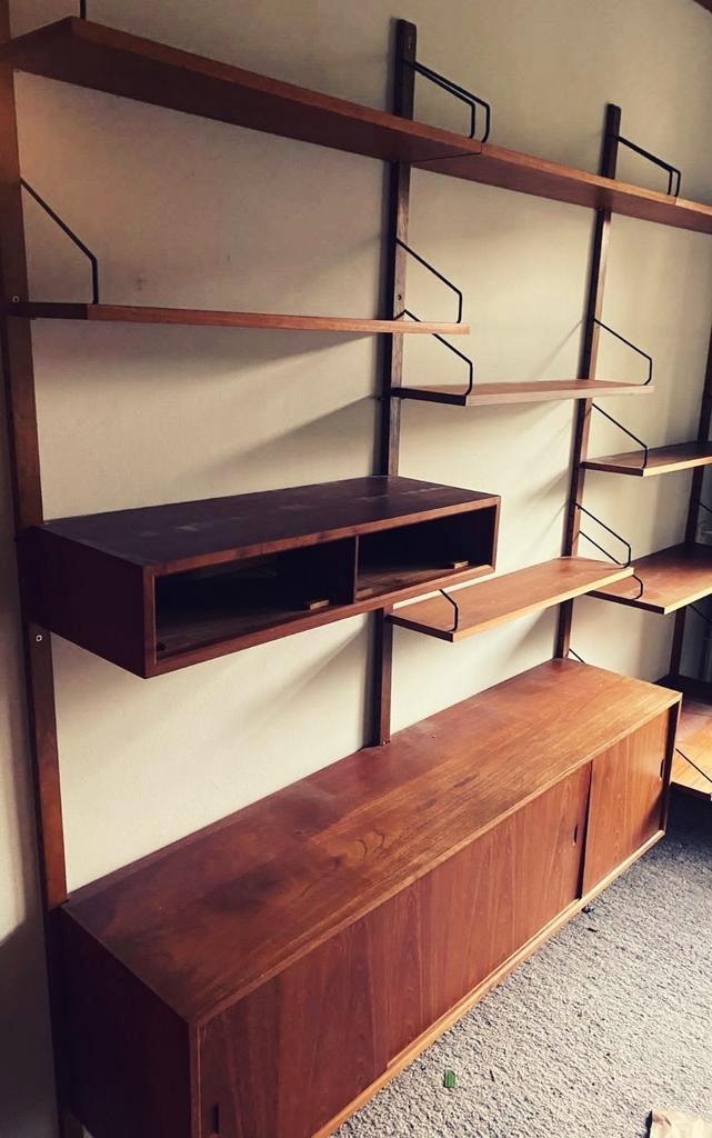 Bekijk Poul Cadovius Royal Wandsysteem op Reliving