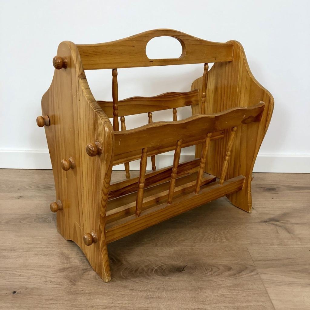 Bekijk Houten Lectuurbak op Reliving