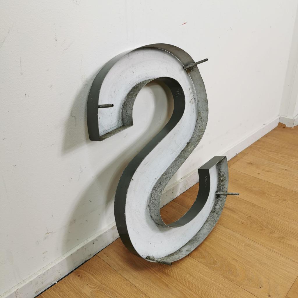 Bekijk Vintage Industriële Metalen Letters Grote Metalen Letters. op ...