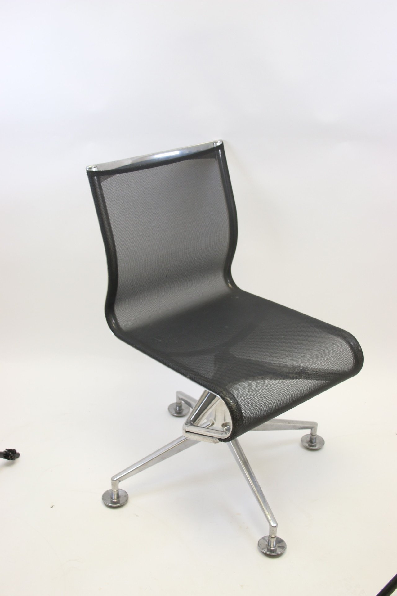 Bekijk Office Chair Van Alias Alberto Italy Design op Reliving