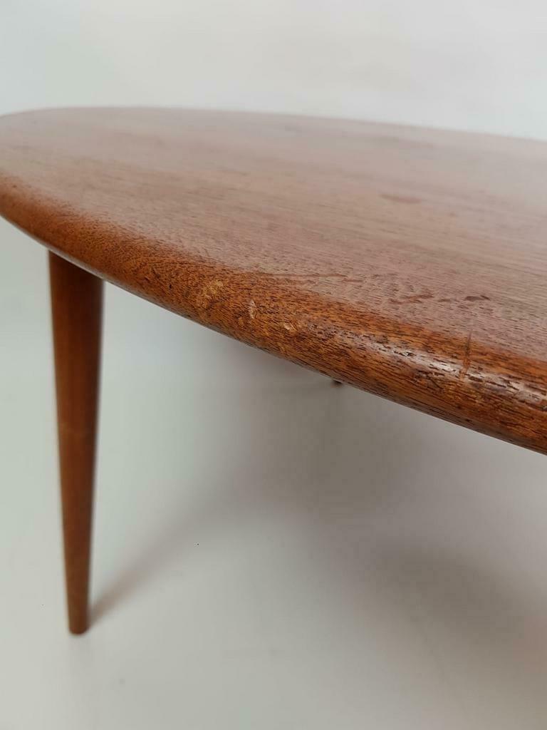Bekijk Vintage Teak Deense Tafel | Coffee Table A. Mikael Laursen op ...