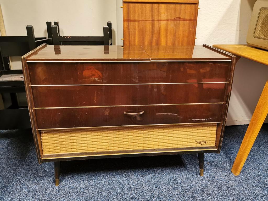 Bekijk Audio Meubel Ook Als Tv Kast En Wandkast Te Gebruiken op Reliving