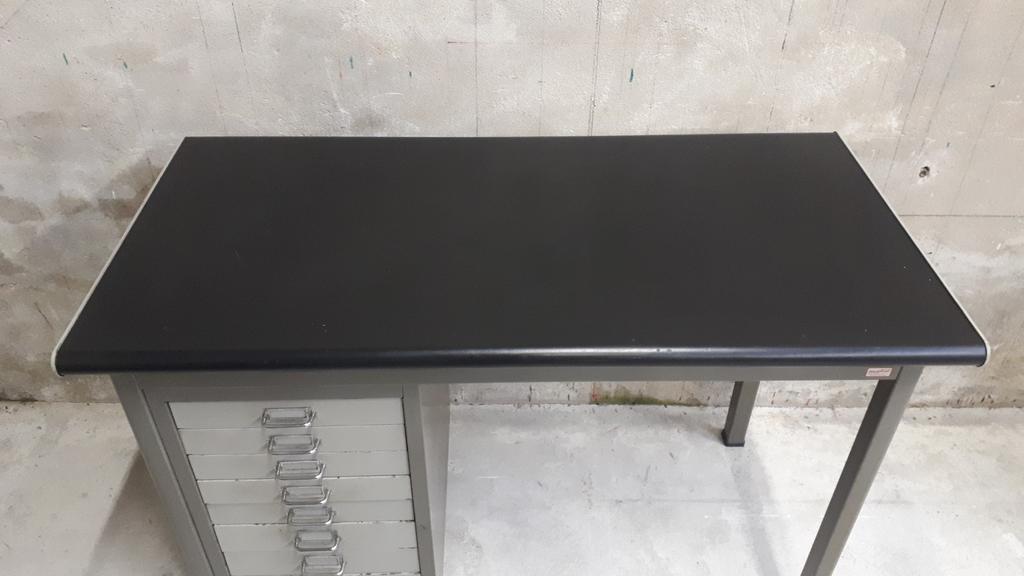Bekijk Gispen Stijl Industrieel Vintage Bureau Backfield Desk Metalen ...