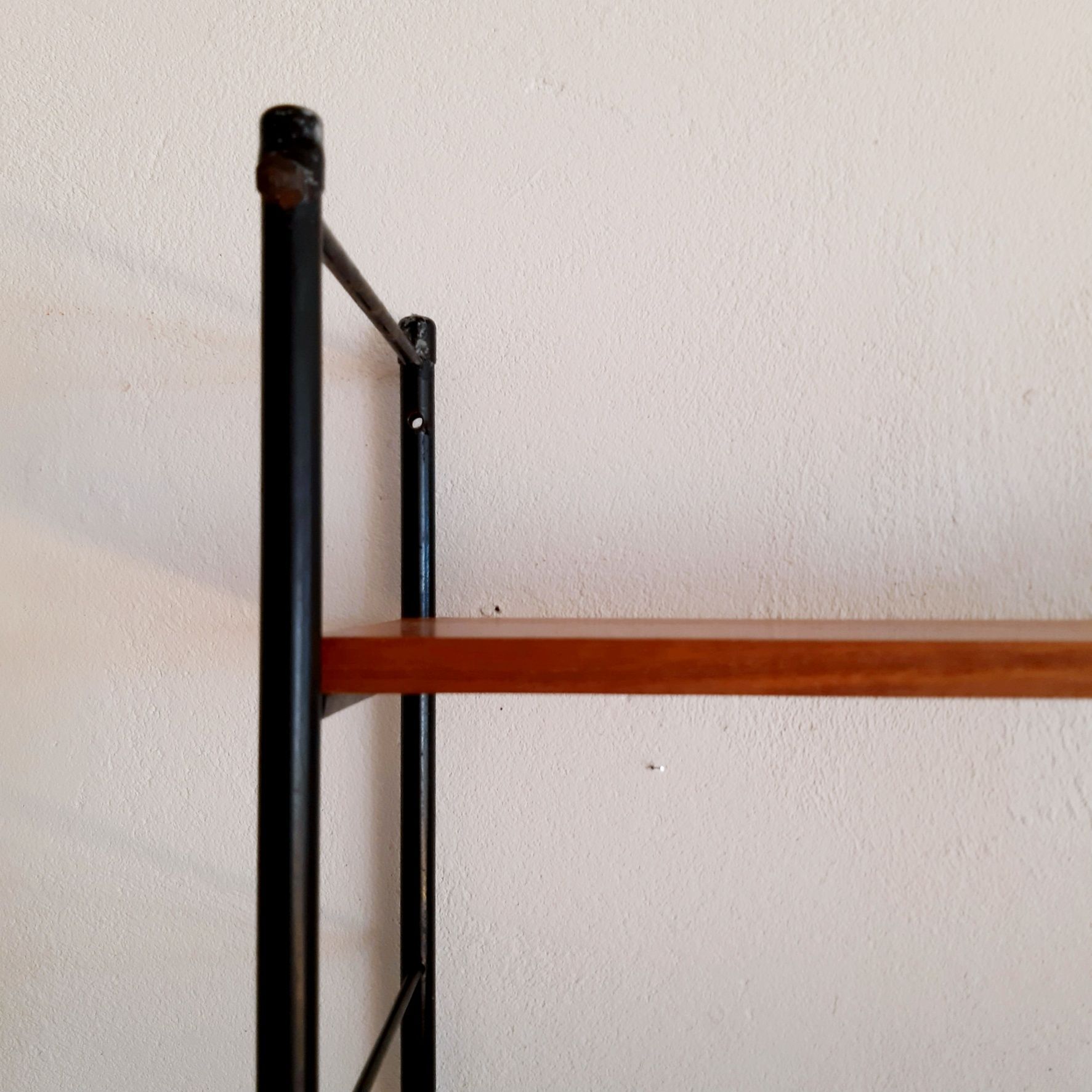 Bekijk Modulair Wandsysteem op Reliving