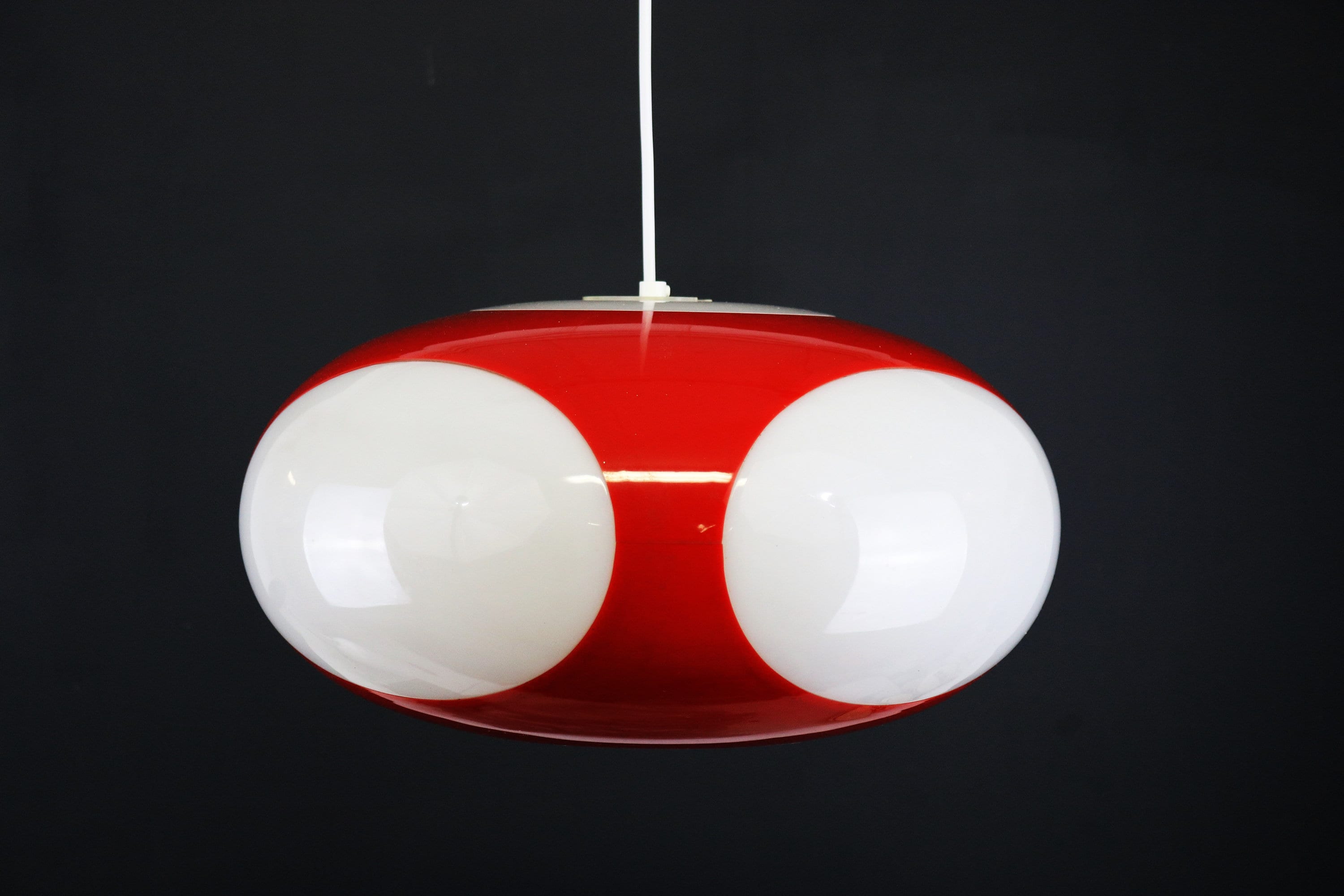 Bekijk Rare Space Age Bug Eye Ufo Ceiling Lamp *** Massive Belgium ...