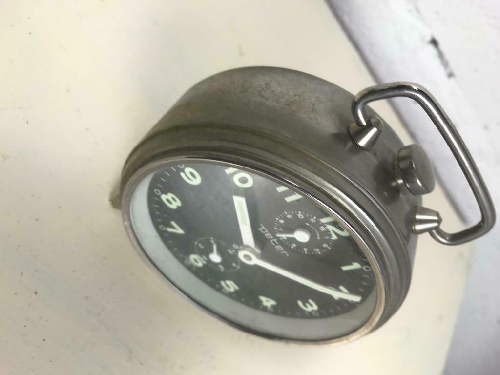 Bekijk Vintage Wekker Peter op Reliving