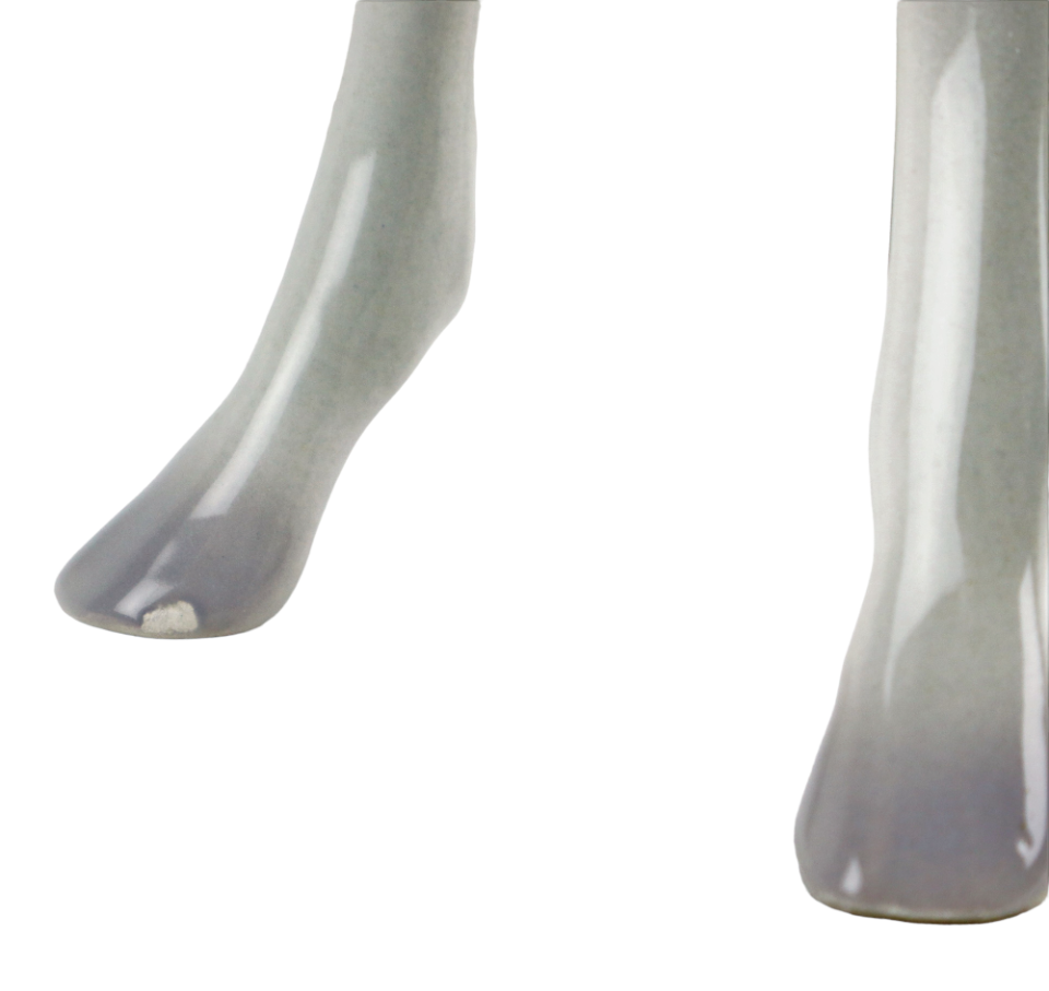 Bekijk Hert Hinde Beeld Sculptuur Wit Grijs Porselein Keramiek 33Cm op ...