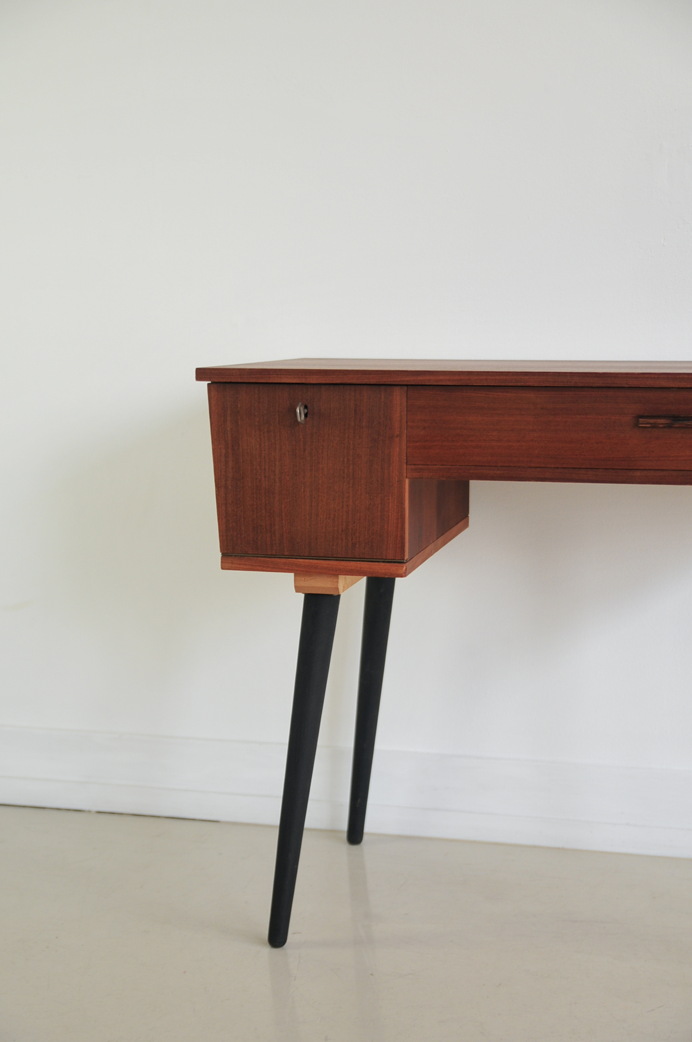 Scandinavisch Bureau Hout Black bij Reliving
