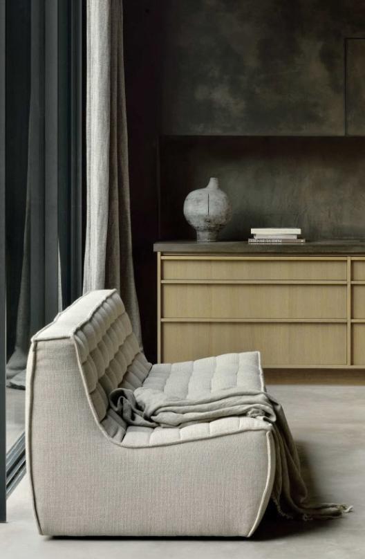 Ethnicraft 2-Zitsbank van stof met hoge korting bij Reliving