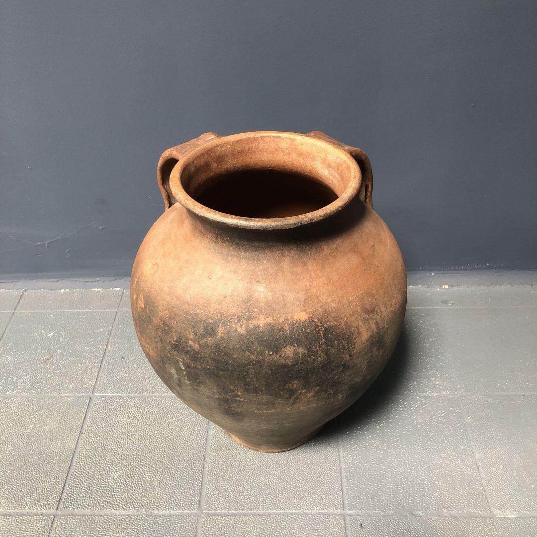 Bekijk Antieke Aardewerk Pot op Reliving