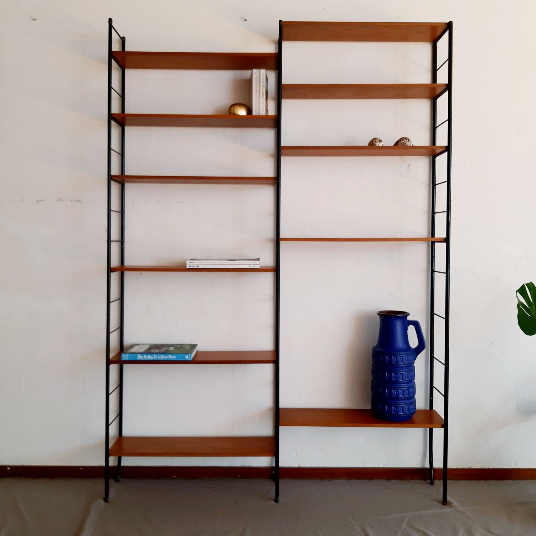 Bekijk Modulair Wandsysteem op Reliving