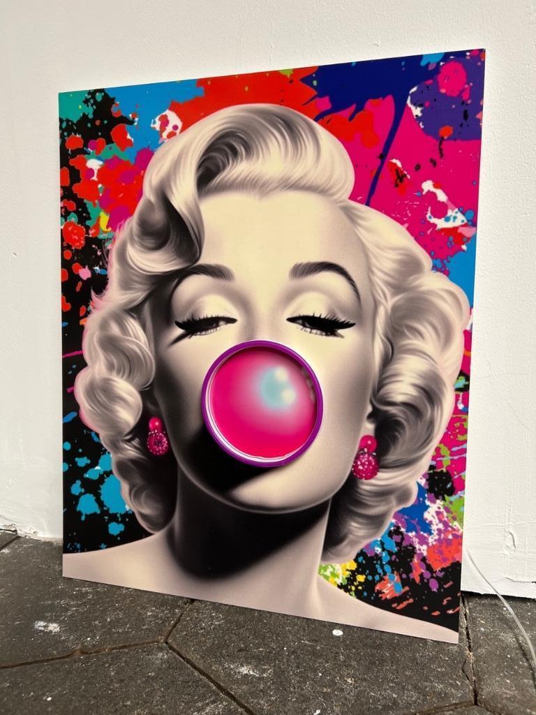Bekijk Limited Edition Led Pop Art Prent En Wandlamp ‘Marilyn’ op Reliving