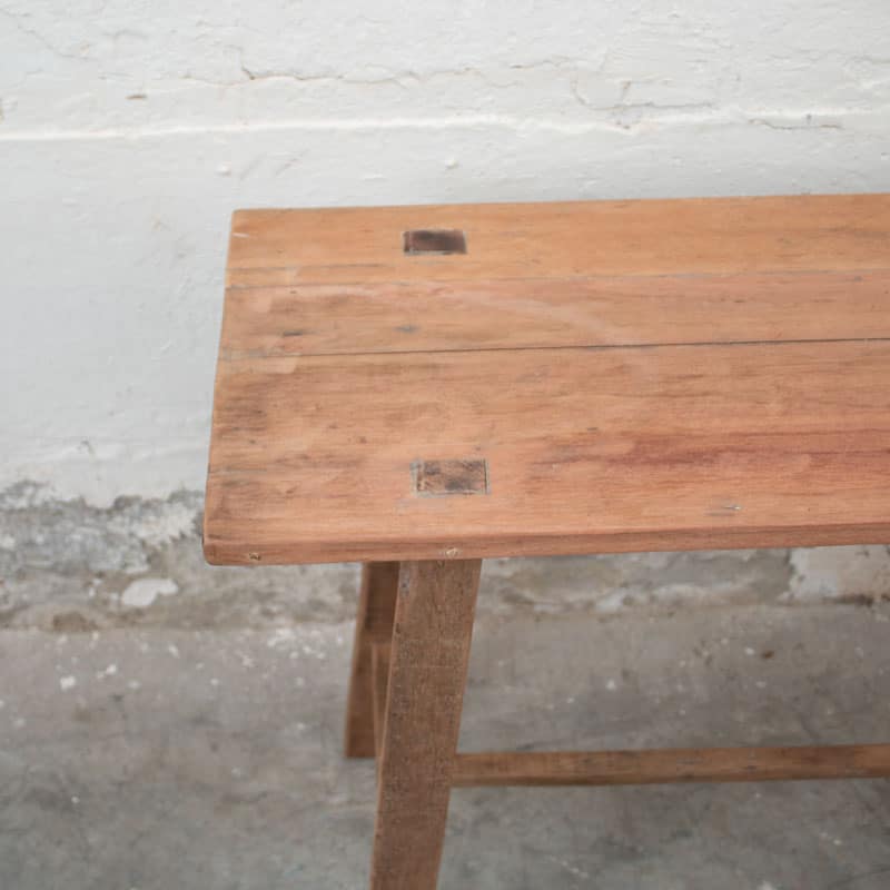 Bekijk Houten Sidetable op Reliving 🤩