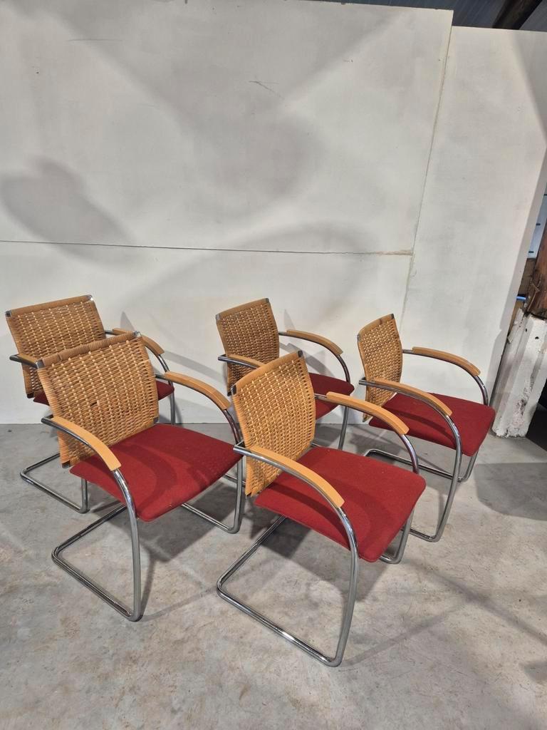 Thonet Overige stoelen Metal Brown bij Reliving