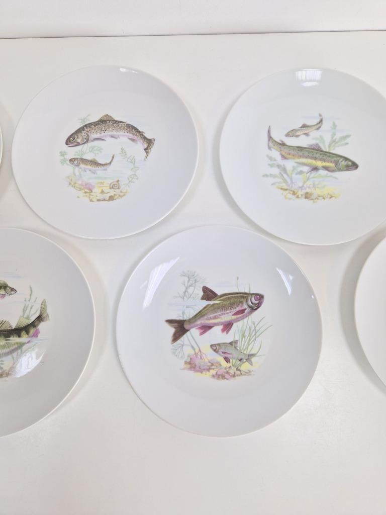Bekijk Vintage Kahla 6 Borden Vis Servies Germany Porselein Ddr '60 | Kerst op Reliving