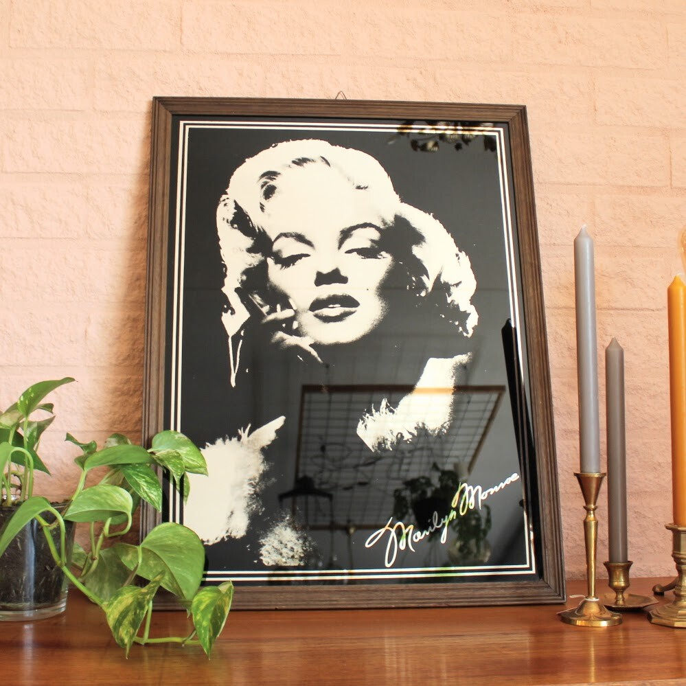 Bekijk Vintage Spiegel Marilyn Monroe op Reliving