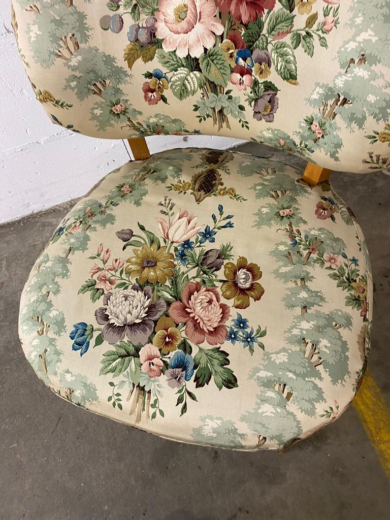 Bekijk Vintage Gebloemde Eenzit / Fauteuil / Zeteltje op Reliving