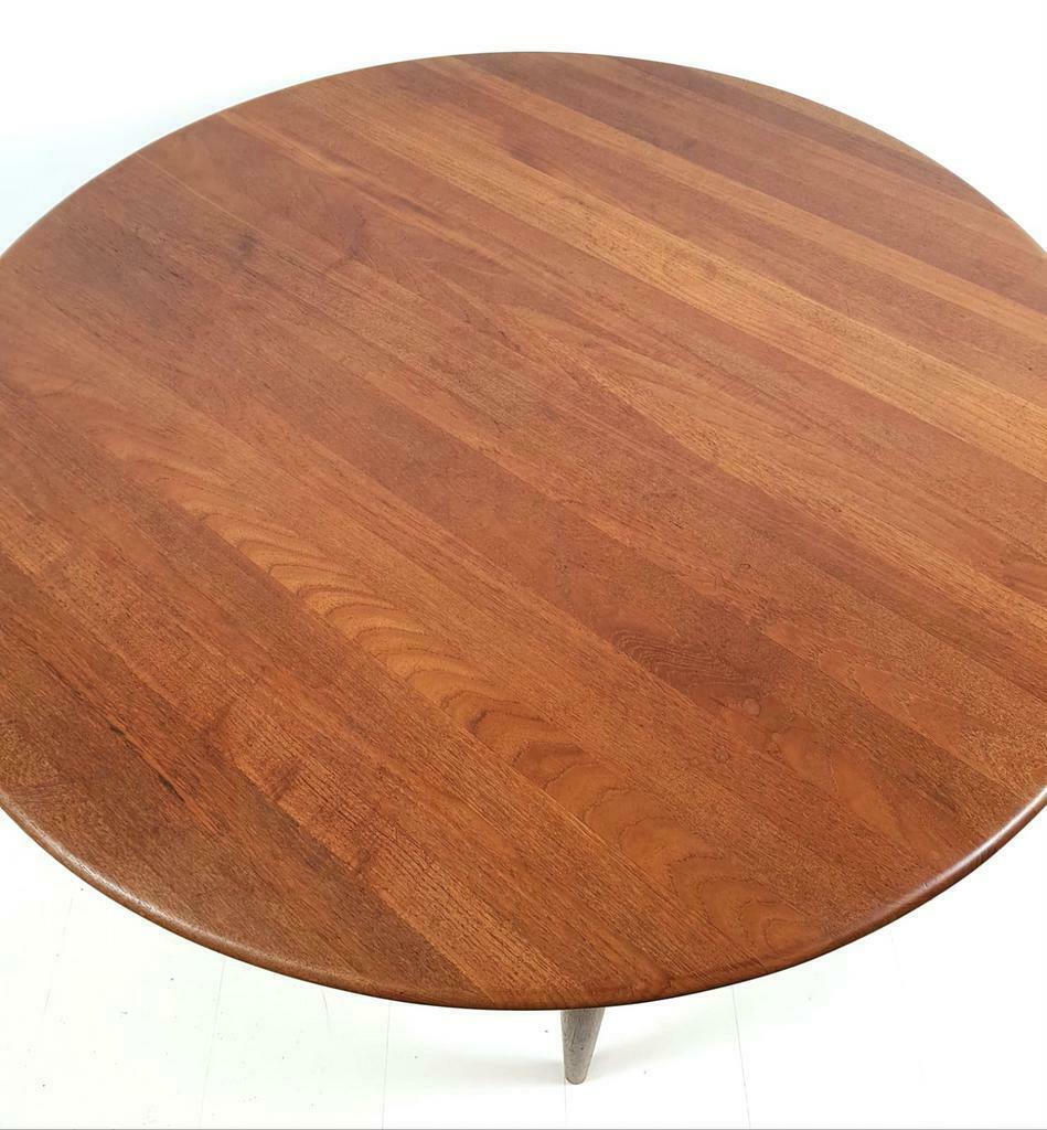 Bekijk Vintage Teak Deense Tafel | Coffee Table A. Mikael Laursen op ...