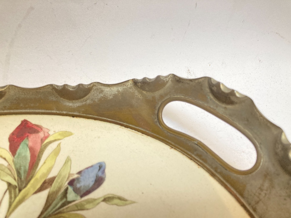 Bekijk Mooi Groot Oud Gebloemd Dienblad, 35 X 50 Cm op Reliving 🤩