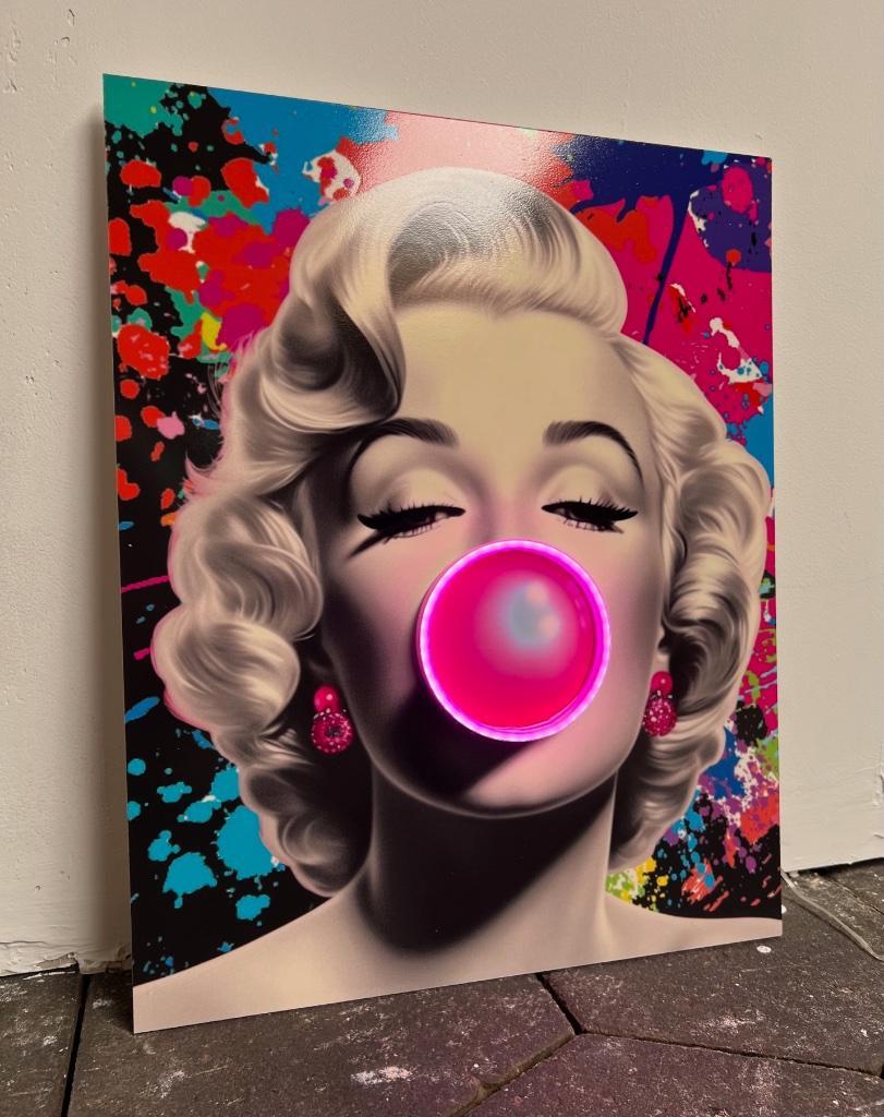 Bekijk Limited Edition Led Pop Art Prent En Wandlamp ‘Marilyn’ op Reliving