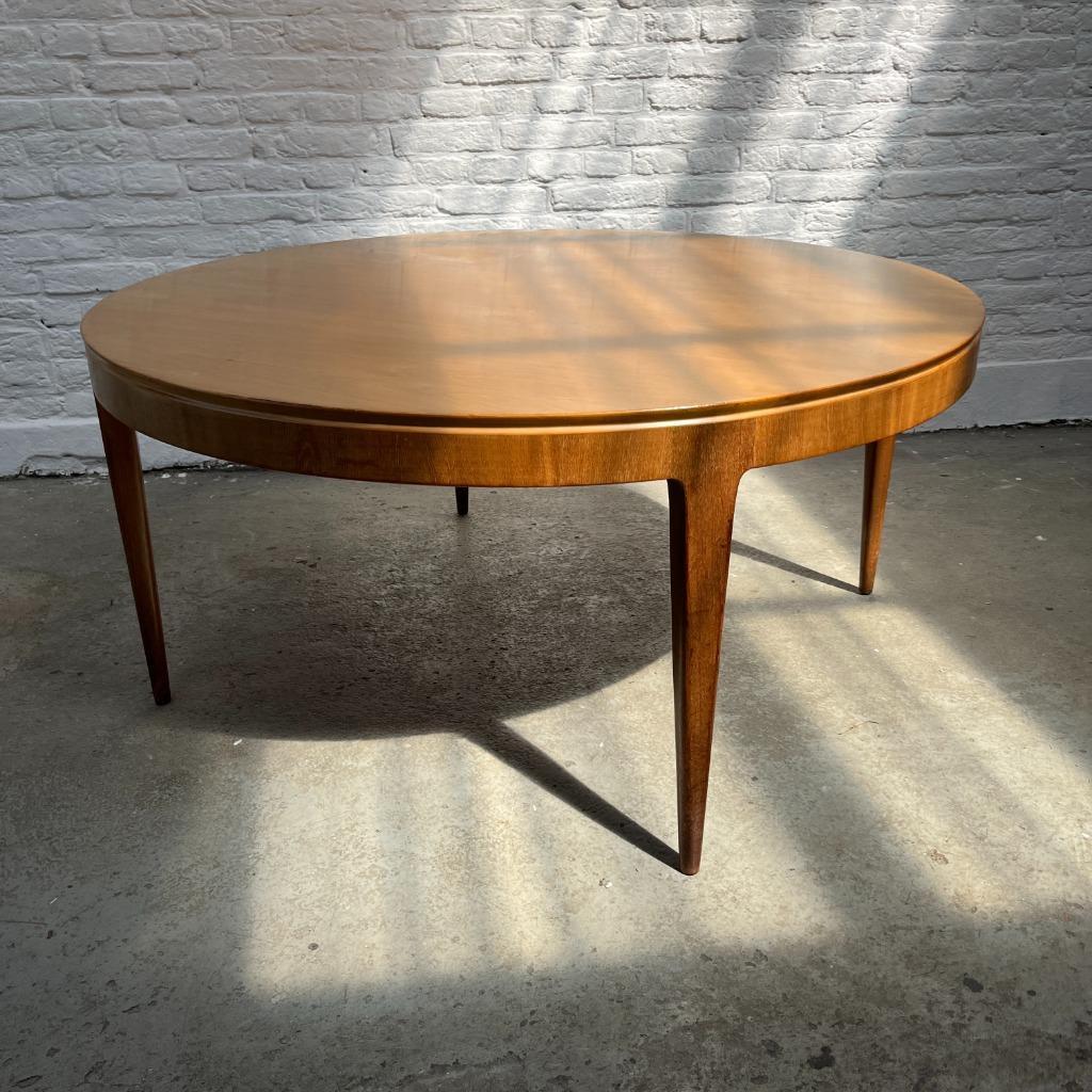 Bekijk Midcentury Salontafel Rond Hout op Reliving