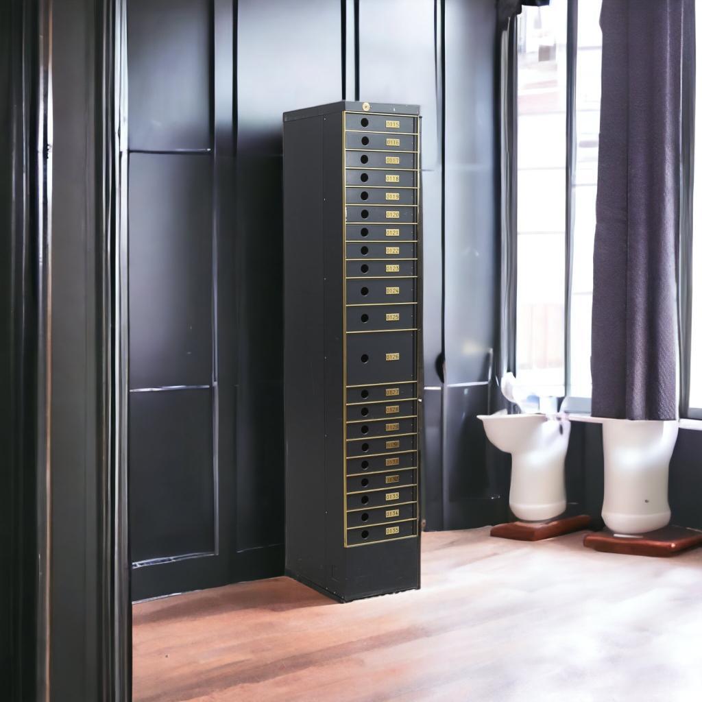 Bekijk Vintage Bankkluis, Rosengrens, Zweden Jaren 1960S op Reliving