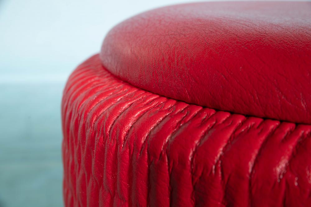 Bekijk Space Age Ronde Rode Voetenbank, Vintage Jaren 60/70 Poef op ...