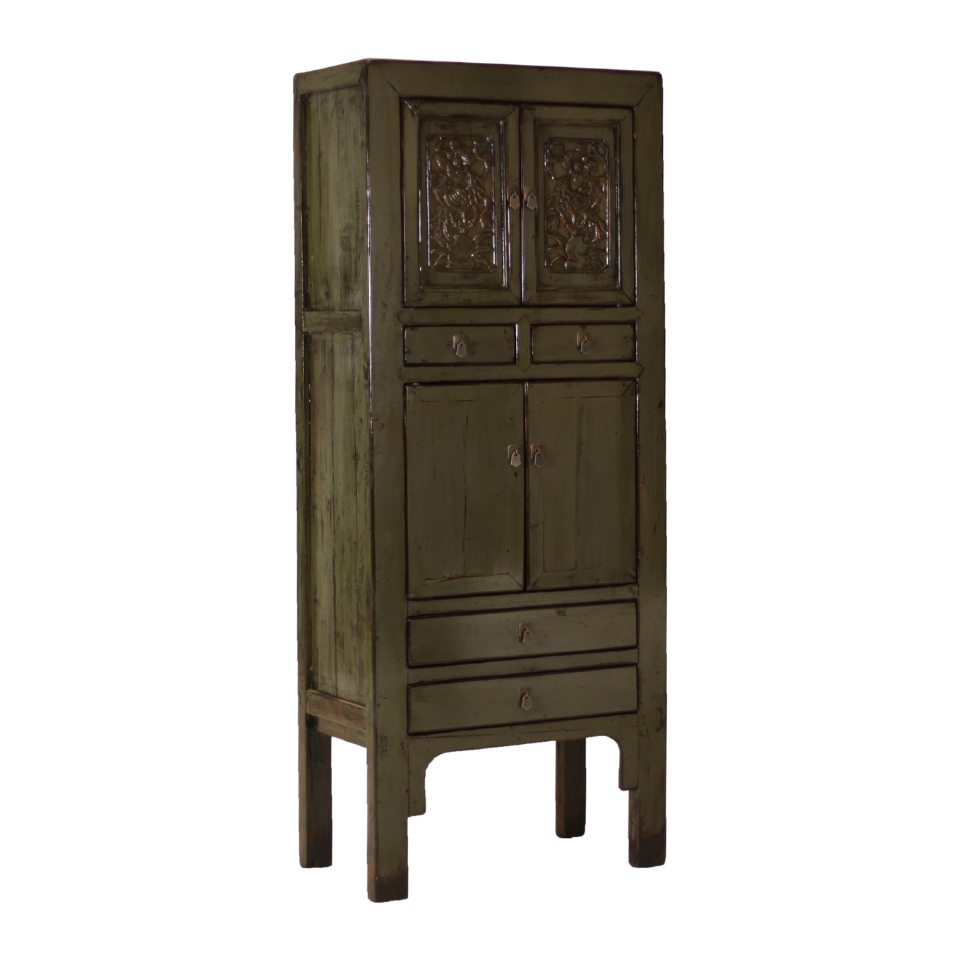 Bekijk Chinese Kast Met Houtsnijwerk op Reliving 🤩