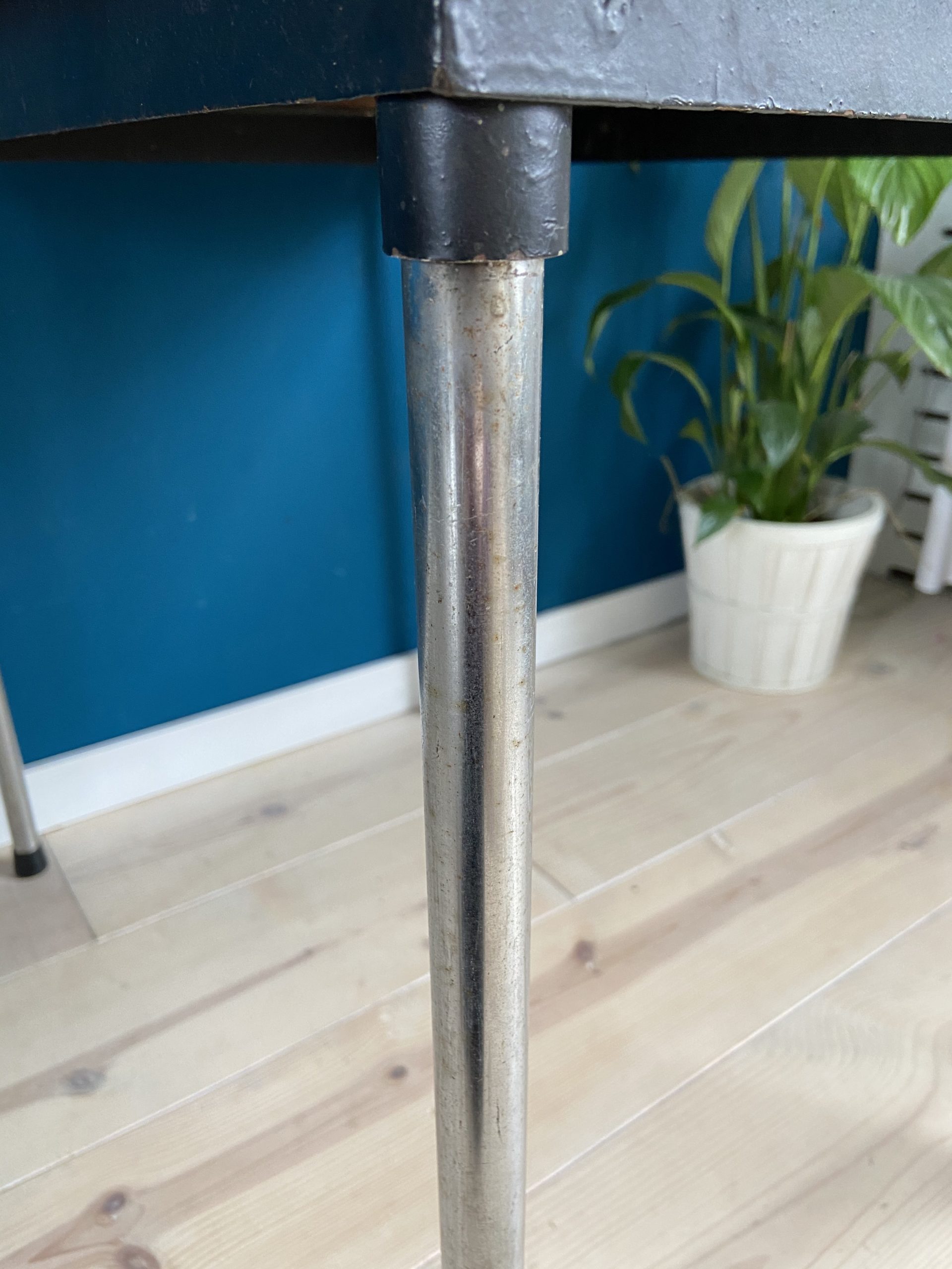 Bekijk Formica Tafel – Palissander Fineer- op Reliving