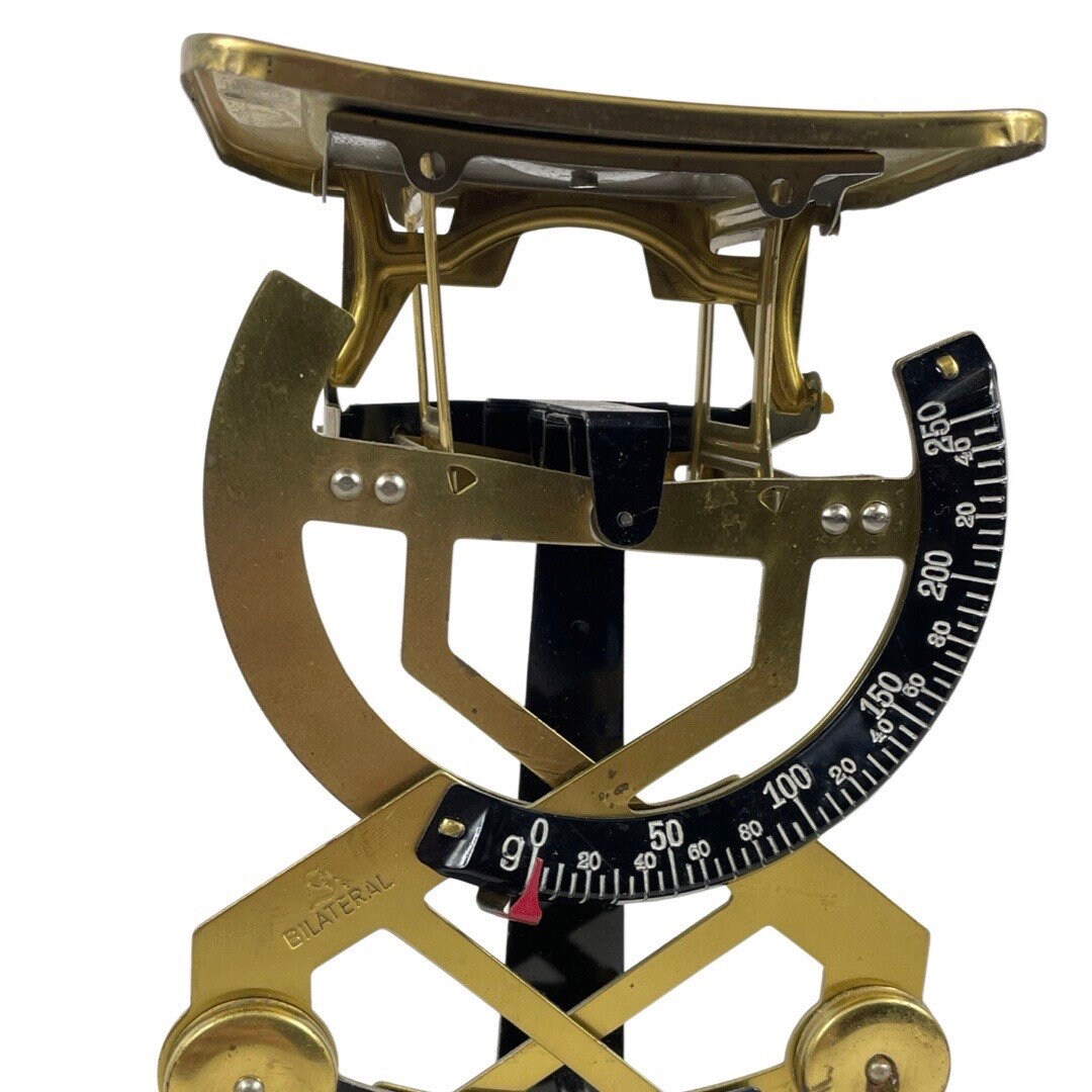 Bekijk Jacob Maul - Bilateral - Art Deco Postal Scale With Two Moving ...