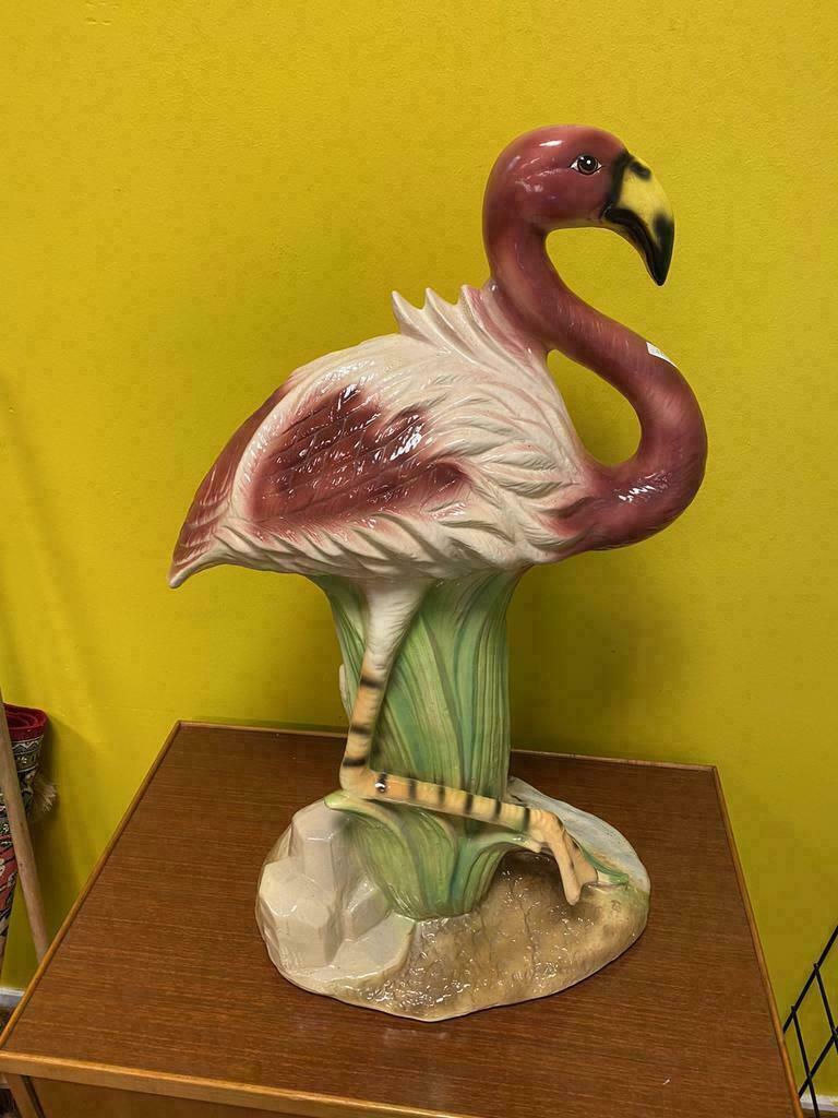 Bekijk Hollywood Regency Flamingo Beeld op Reliving