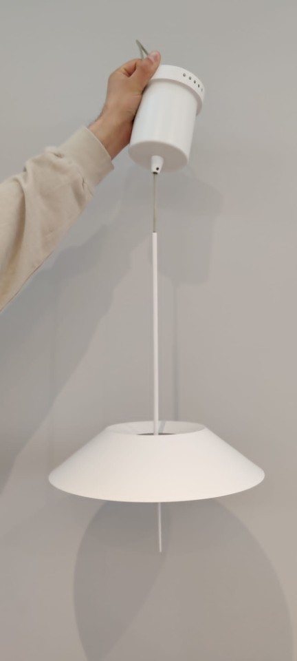 Bekijk Vibia - Hanglamp Mayfair 5525 - Wit op Reliving