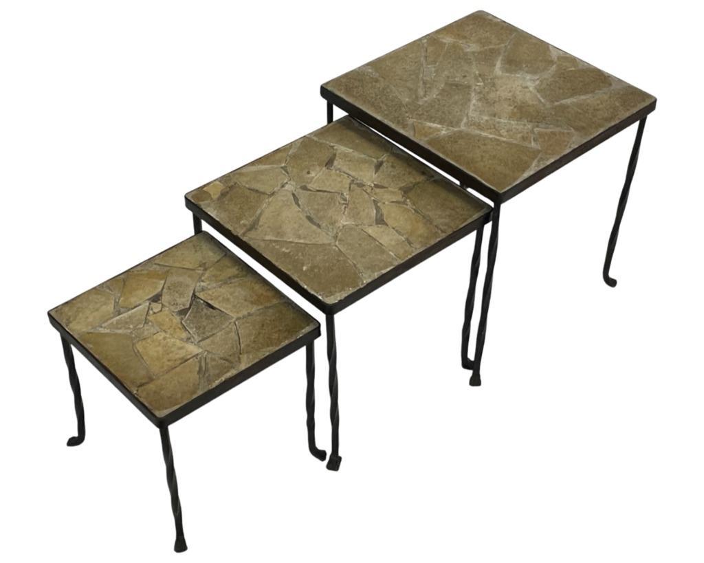 Bekijk Vintage Design Nesting Tables Mimiset Bijzettafels Steen op ...