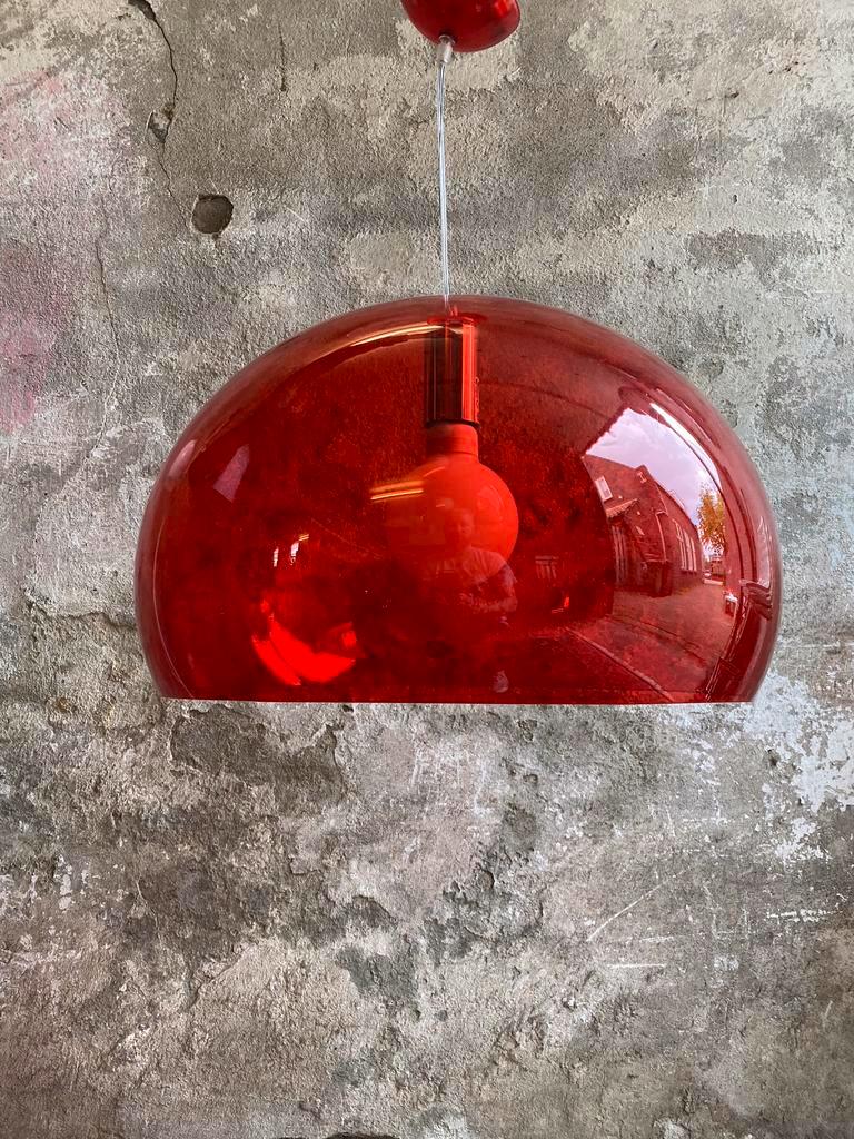 Bekijk Kartell Italy Fl/Y Hanglamp Grote Rode Bol op Reliving
