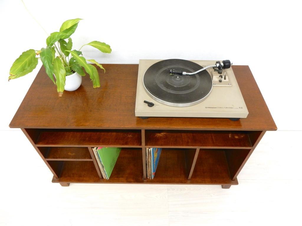 Bekijk Retro Vintage Kast Jaren 70 Tv Meubel Lp Kast Tv Meubel op ...