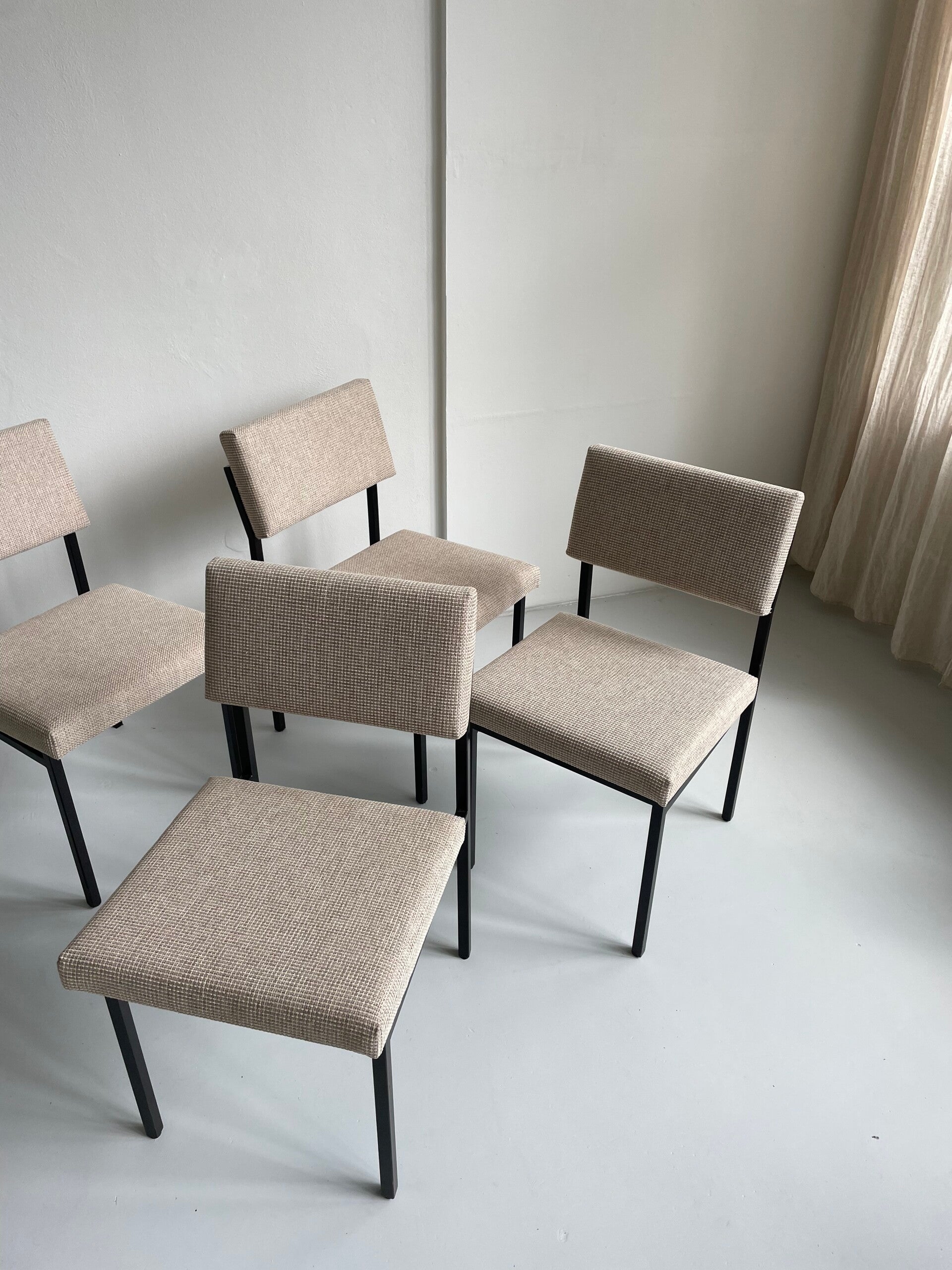 Bekijk 4 X Martin Visser - Spectrum.- Model Se64 - Brema Natural 01 op Reliving 🤩