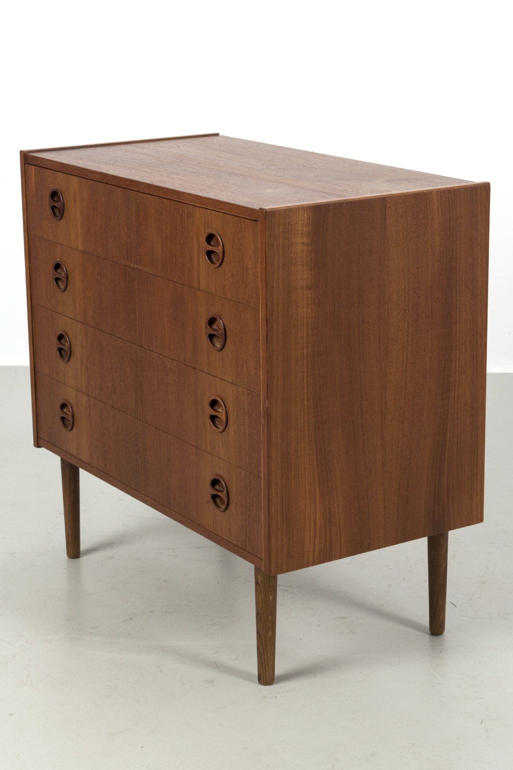 Bekijk Teak 4 Ladekast 68743 op Reliving 🤩