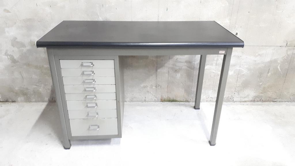 Bekijk Gispen Stijl Industrieel Vintage Bureau Backfield Desk Metalen ...