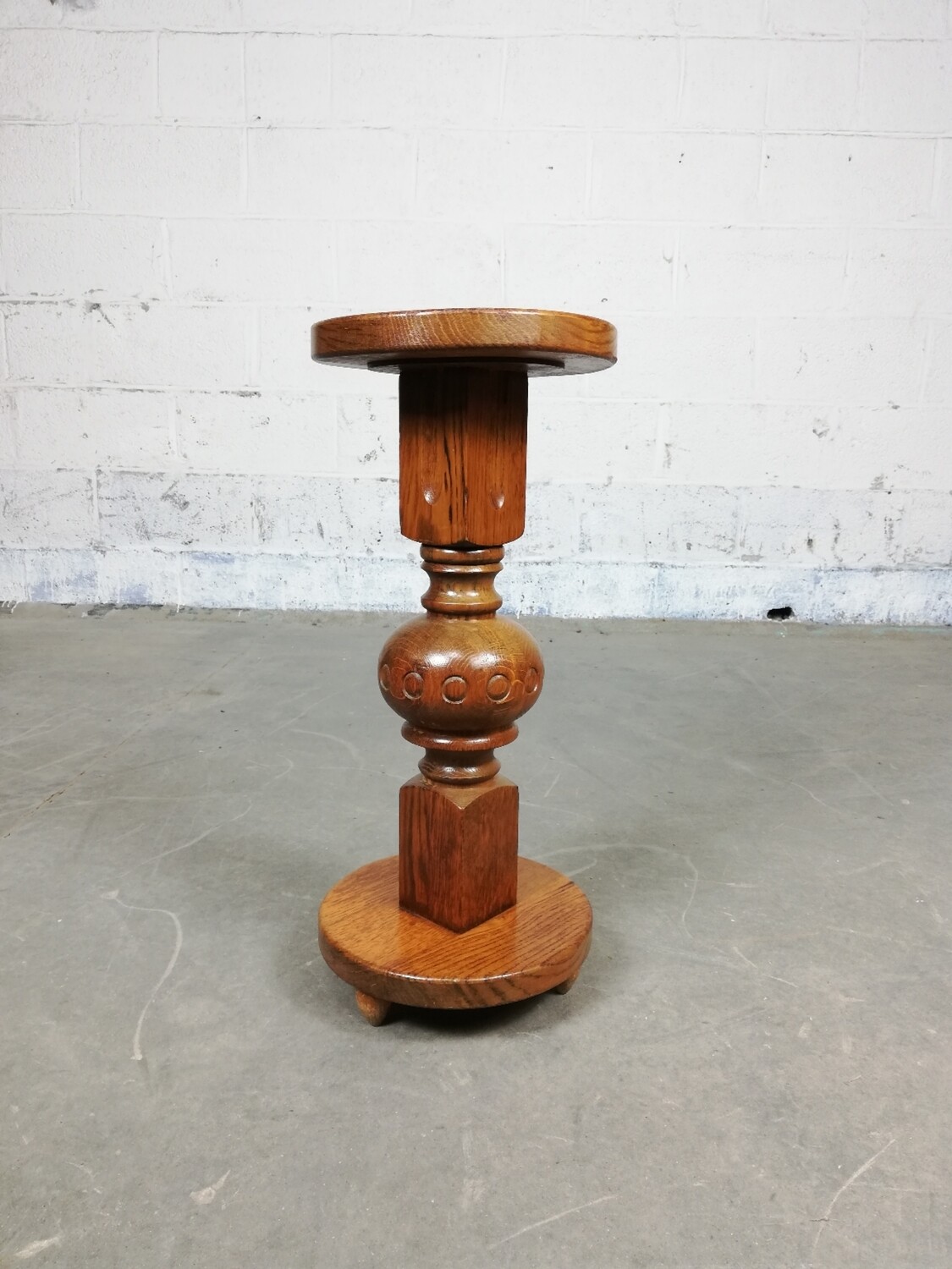 Bekijk Houten Staander / Pied De Stalle op Reliving 🤩