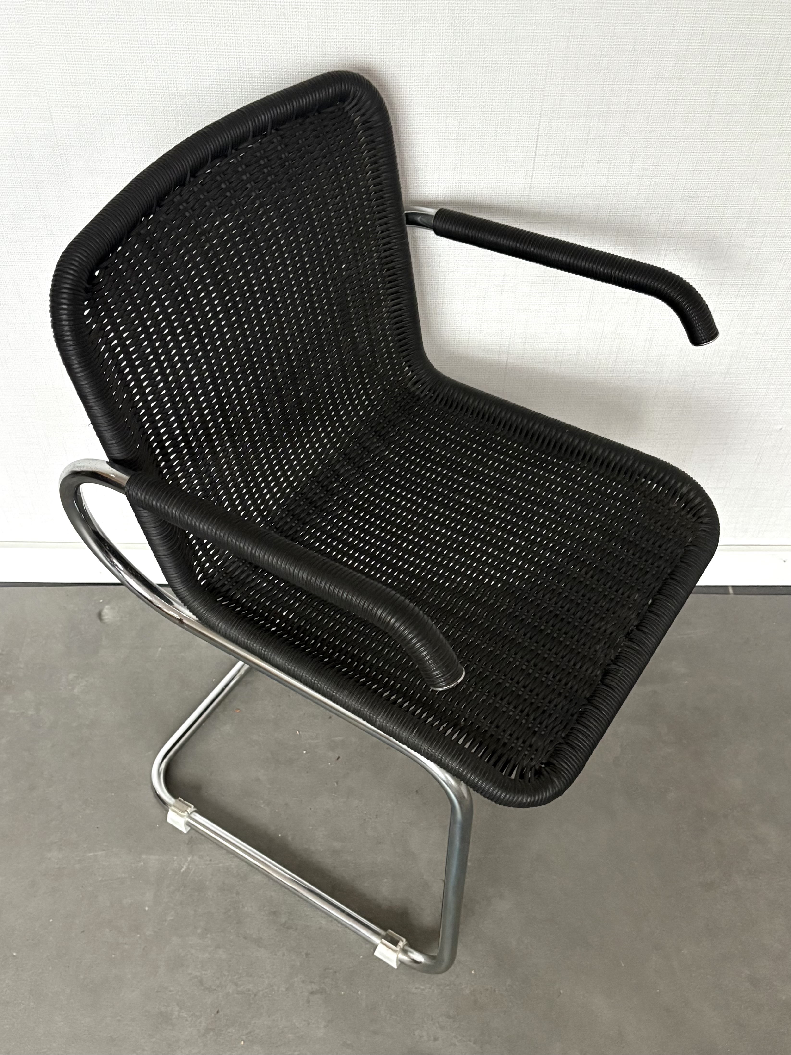 Fauteuil Chroom Black bij Reliving