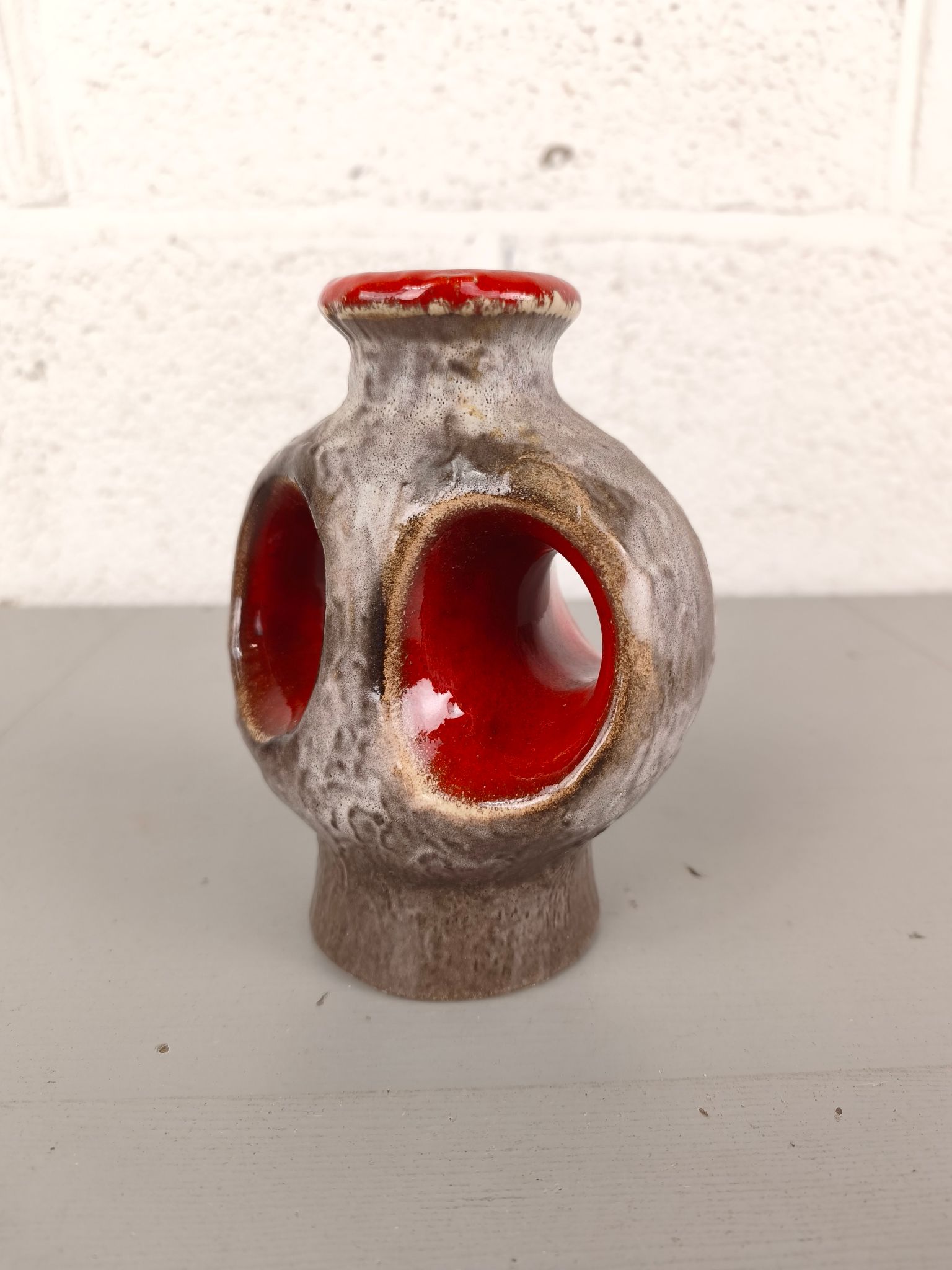 Dümler & Breiden Vaas Aardewerk Brown bij Reliving