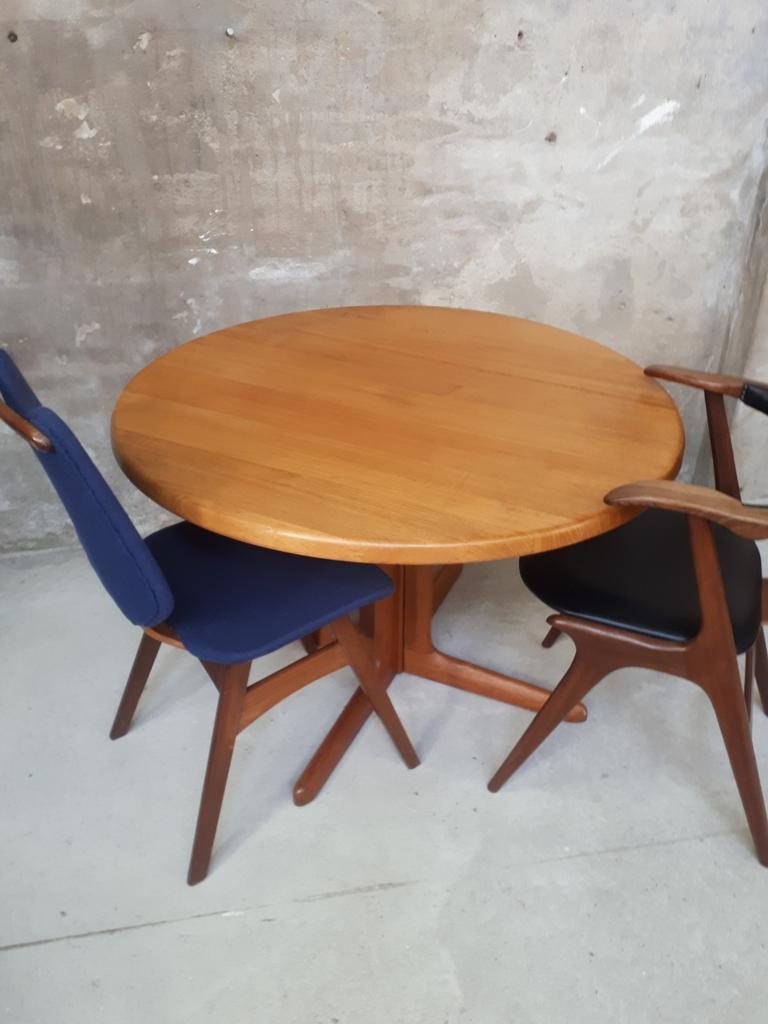 Bekijk Deense Vintage Ronde Tafel Teakhouten Eettafel Moller Stijl op ...