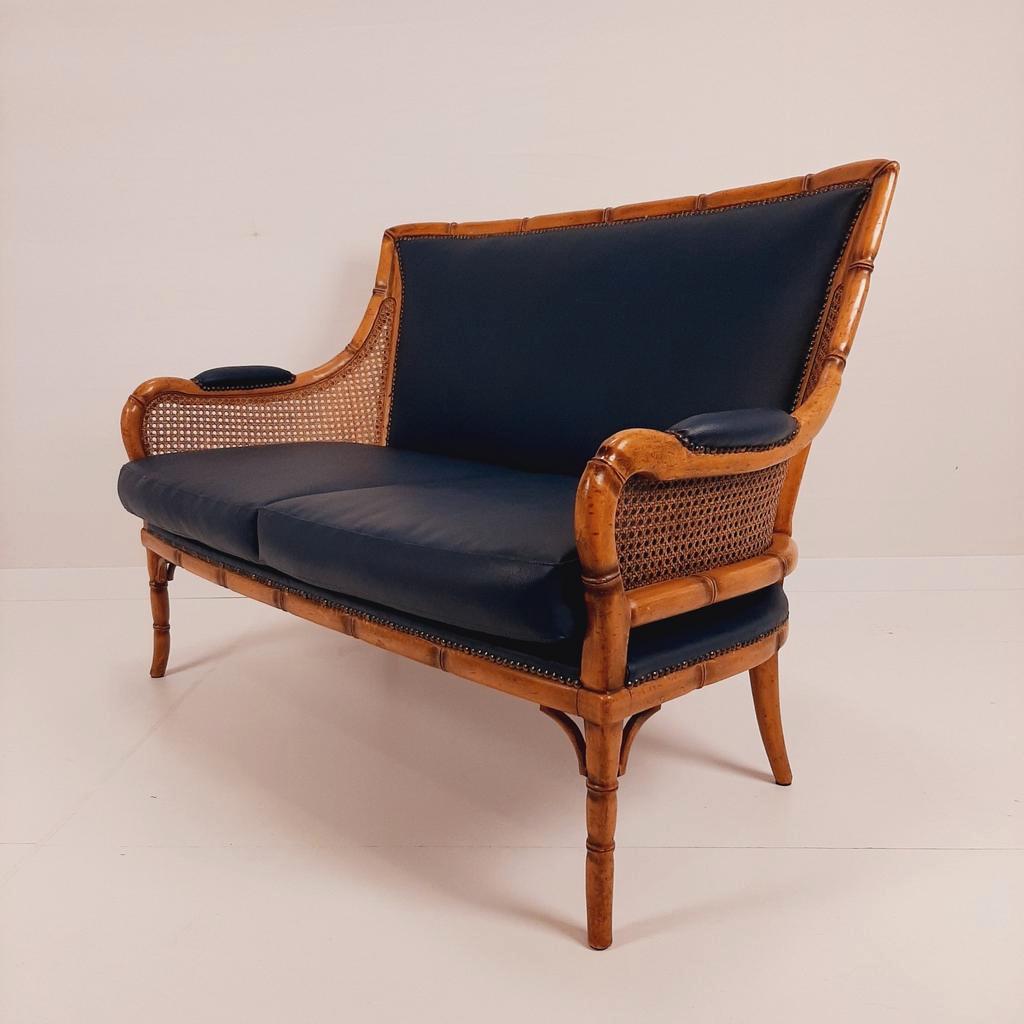 Bekijk Vintage Rotan Sofa, Retro Manou Bank, Bamboe Tweezitter op Reliving