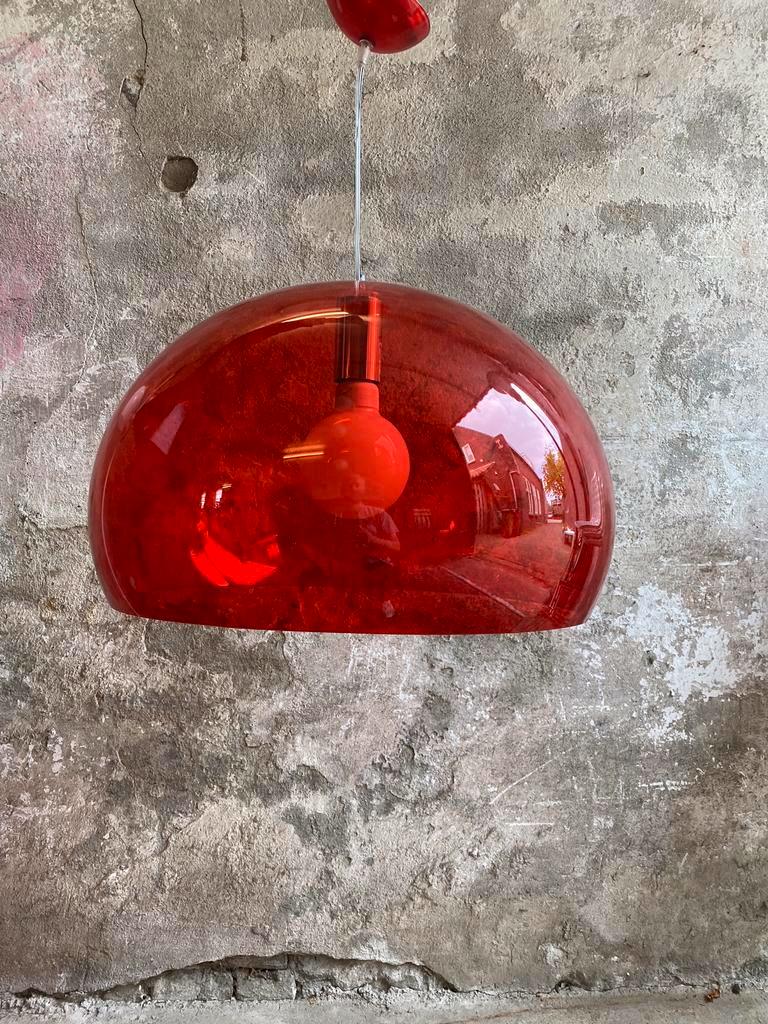 Bekijk Kartell Italy Fl/Y Hanglamp Grote Rode Bol op Reliving